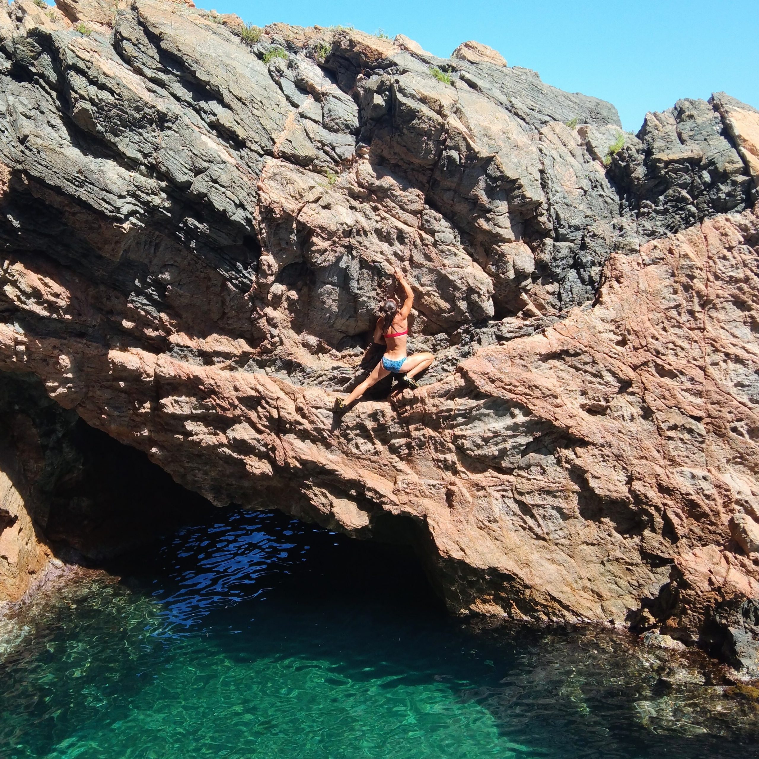 Deep Water Solo near Barcelona - Laid-back places